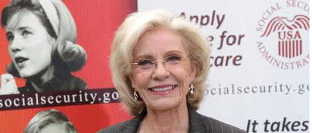 Actress Patty Duke dies at 69