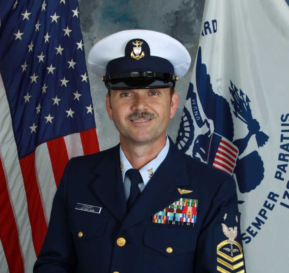 Savannah native retires from Coast Guard