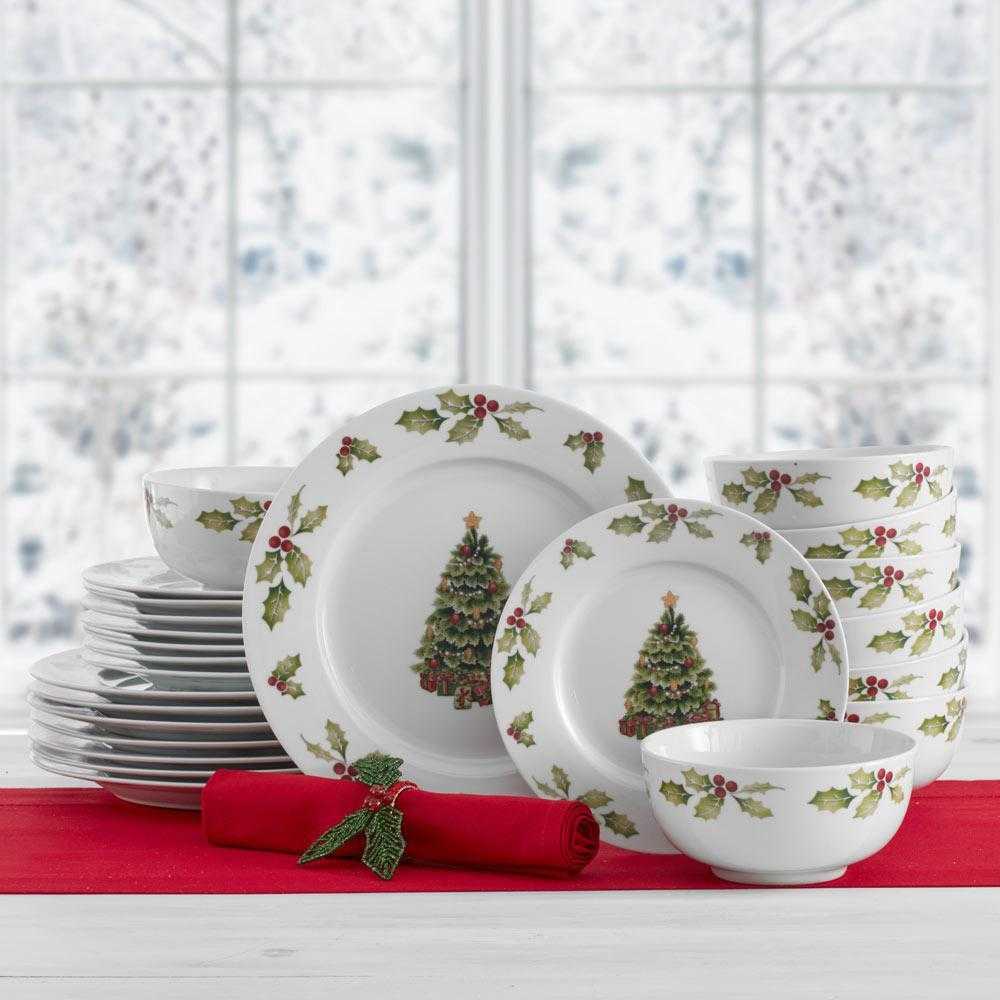 Last-minute Christmas dinnerware deals with fast shipping