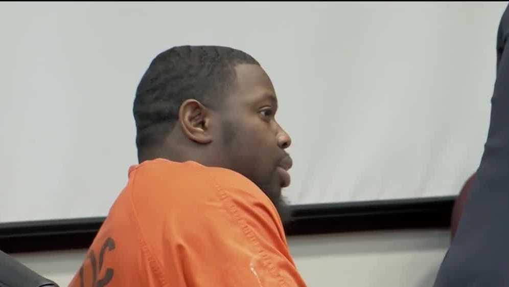 Trial set for accused Daytona Beach cop killer Othal Wallace