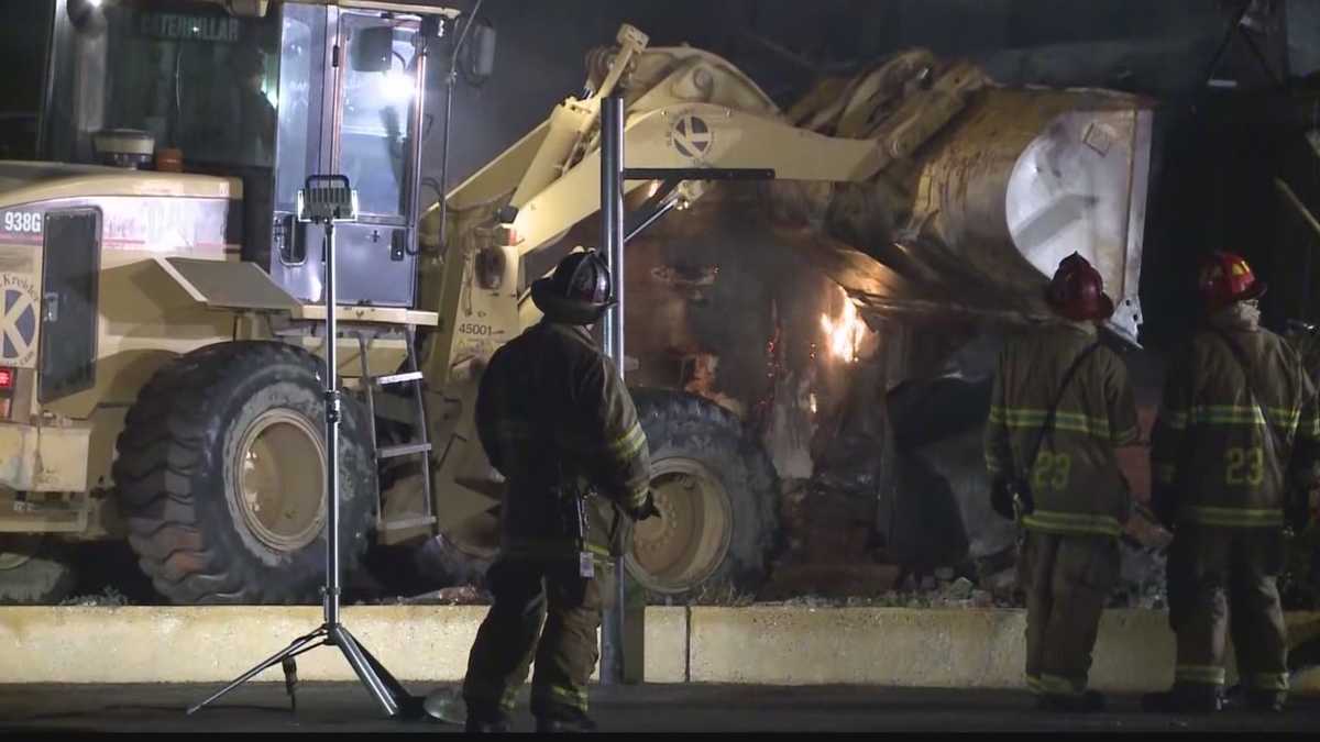 Burger King burns to ground