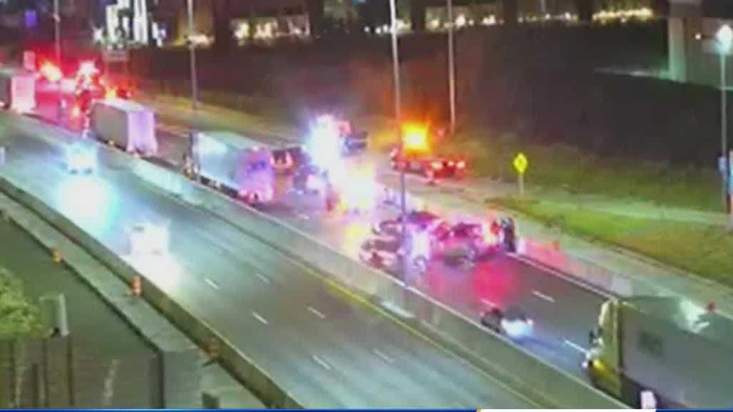 MCSO has message for drivers after 2 squad cars hit minutes apart