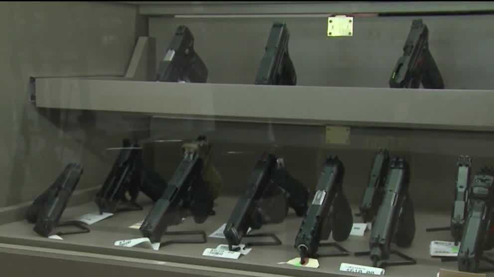Proposed bill to ban sale of semi-automatic guns