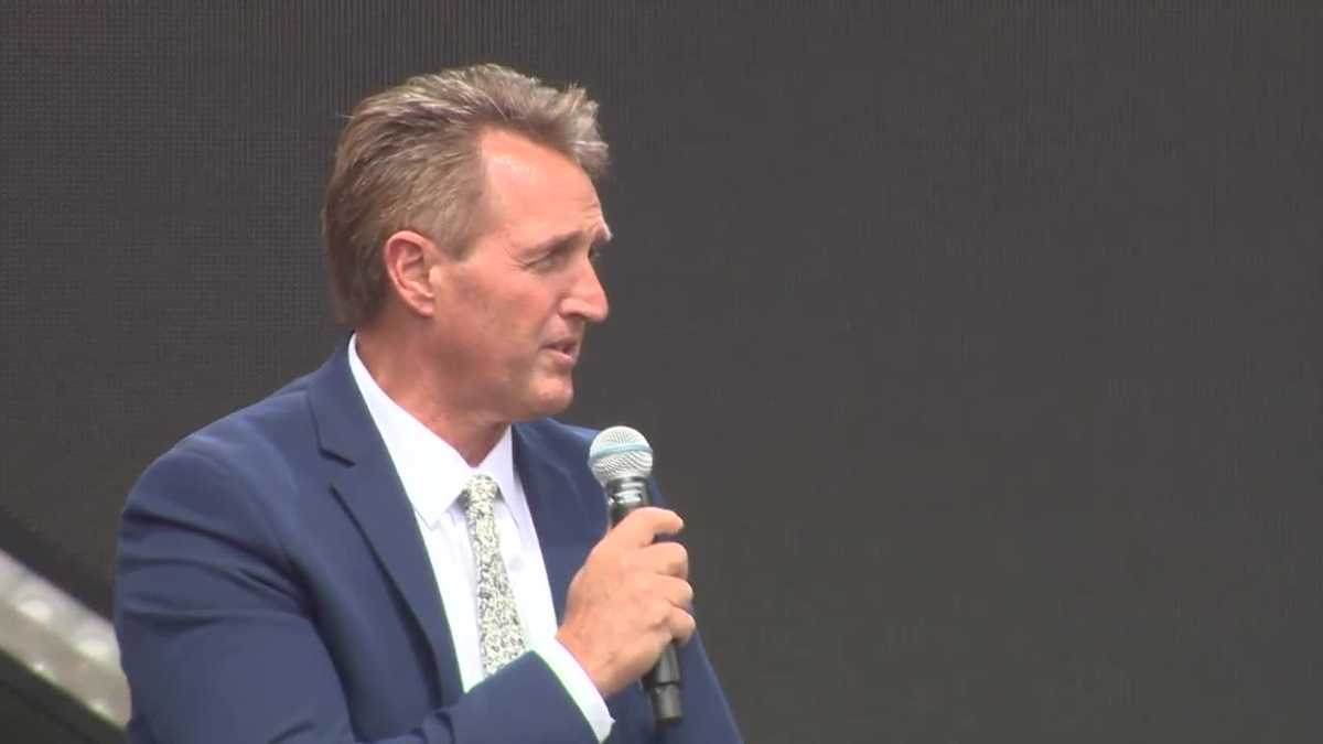 Sen. Flake: 'We've got to do a fulsome investigation'