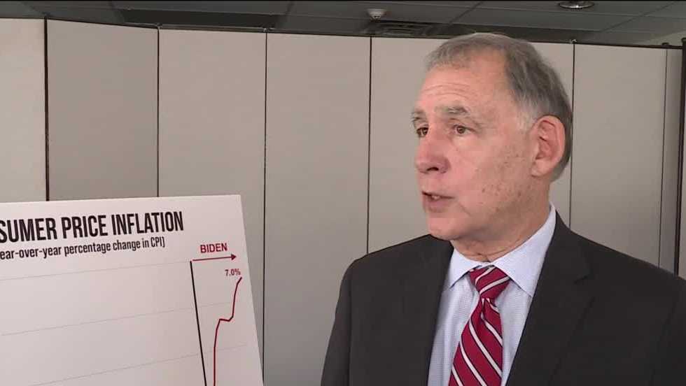 Sen. John Boozman talks to local businesses about supply chain concerns