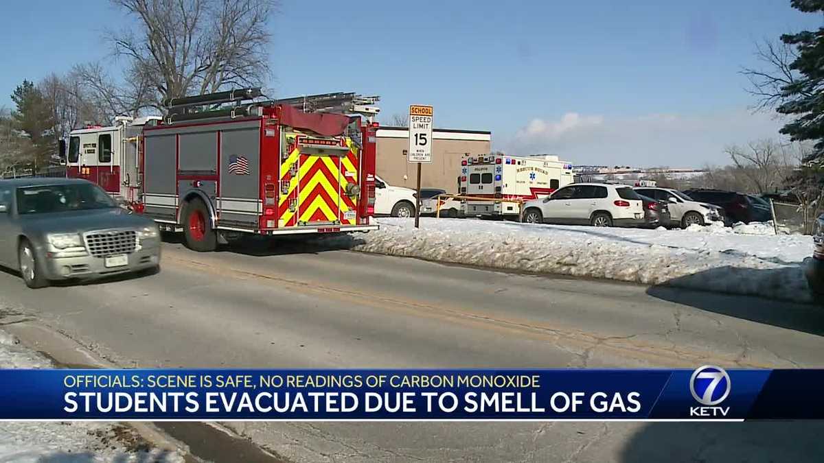 Fort Crook Elementary being evacuated due to possible carbon monoxide ...