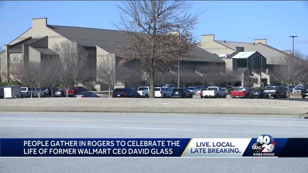 Arkansans remember David Glass