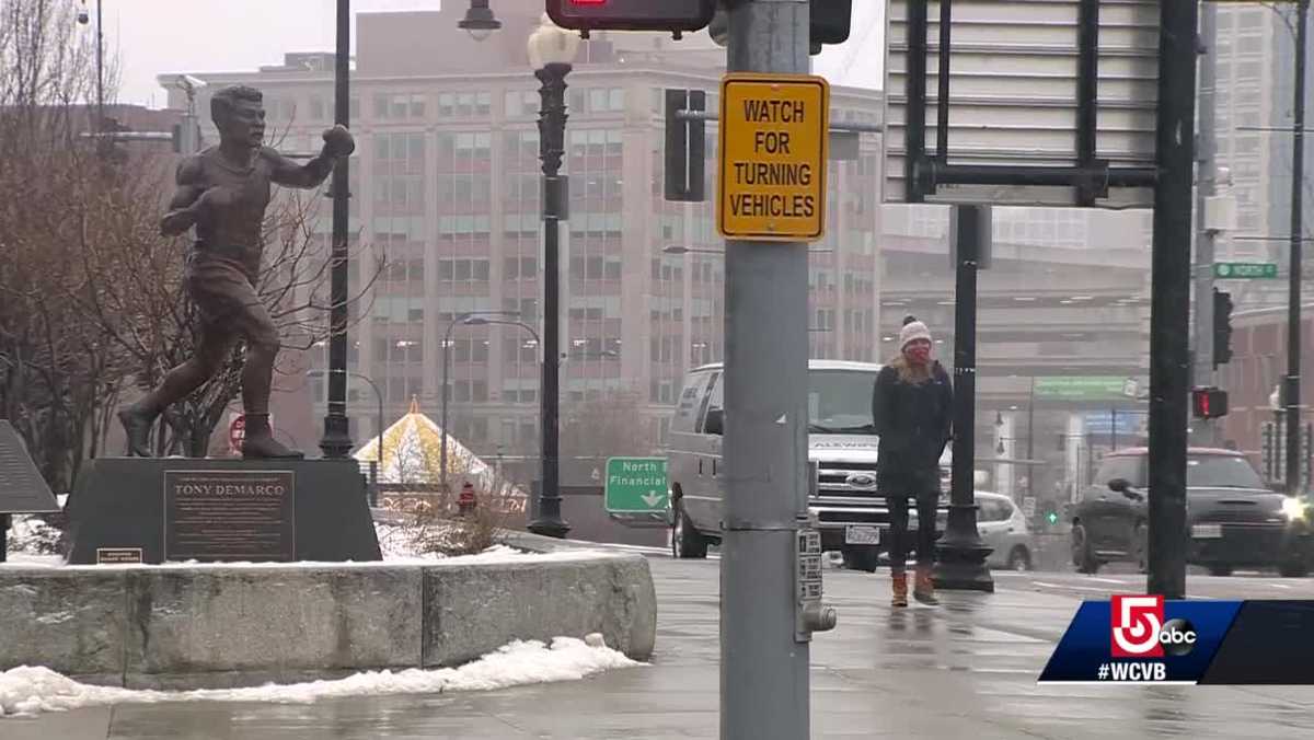 Visibility decreasing in Boston as storm churns in