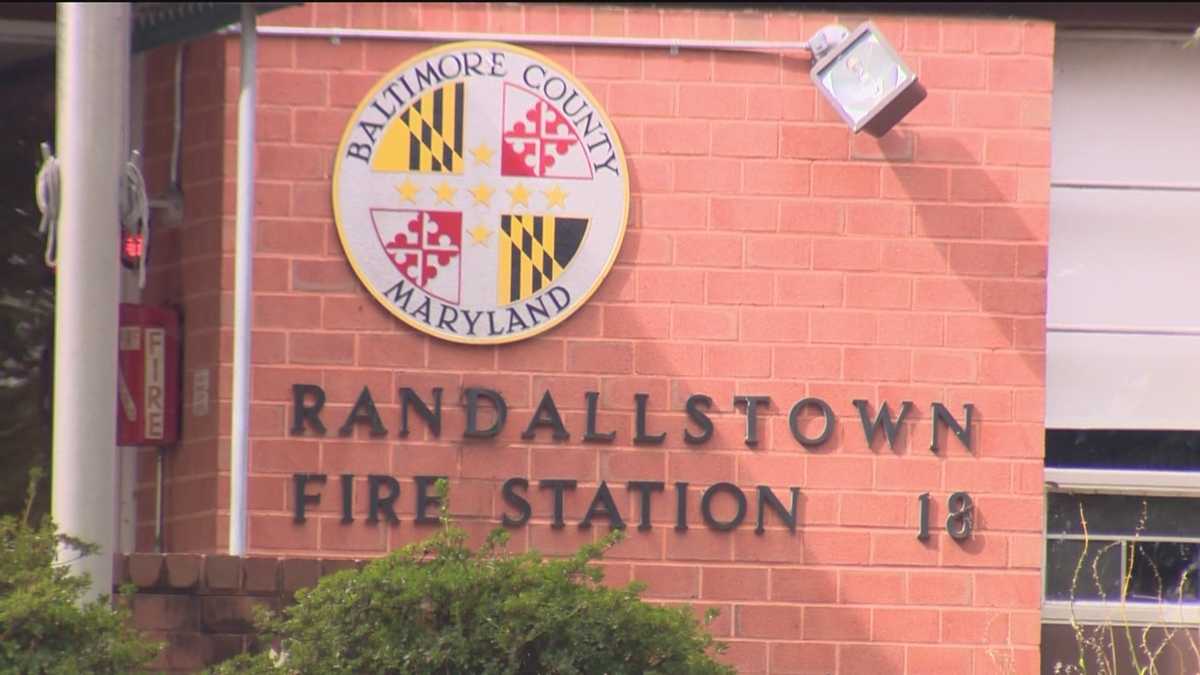 Gurney malfunction causes patient to fall, later die