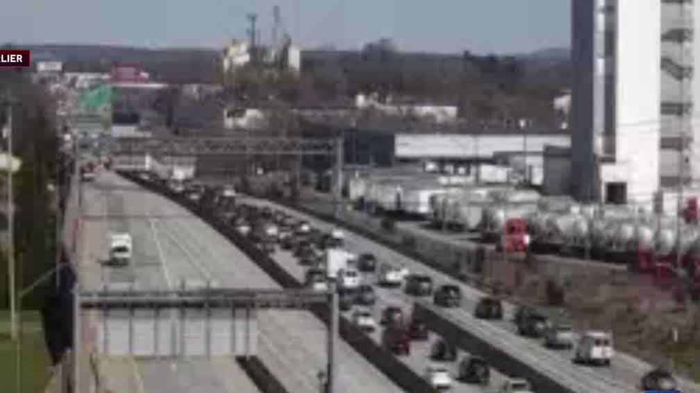 All lanes reopen on PA-581 following earlier crash