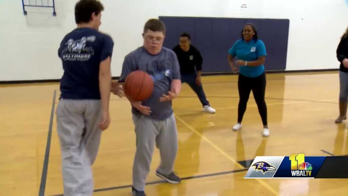 Best Buddies gets honor row at Ravens game