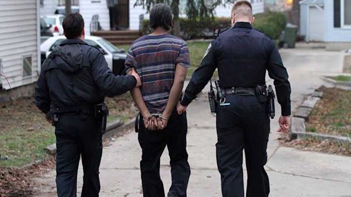 Growing up tough in Milwaukee: Teen crime stories often an end product ...