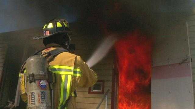 Firefighters learn how to spot arson