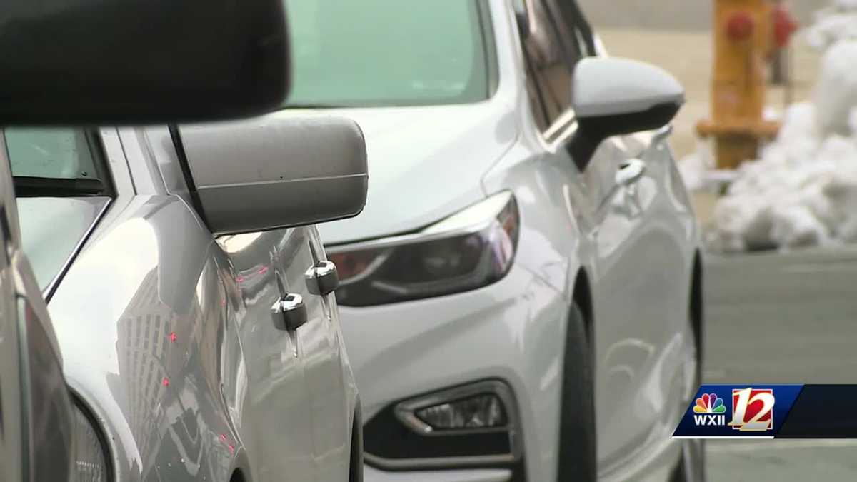 Police search for 'Grinch' who is breaking into cars