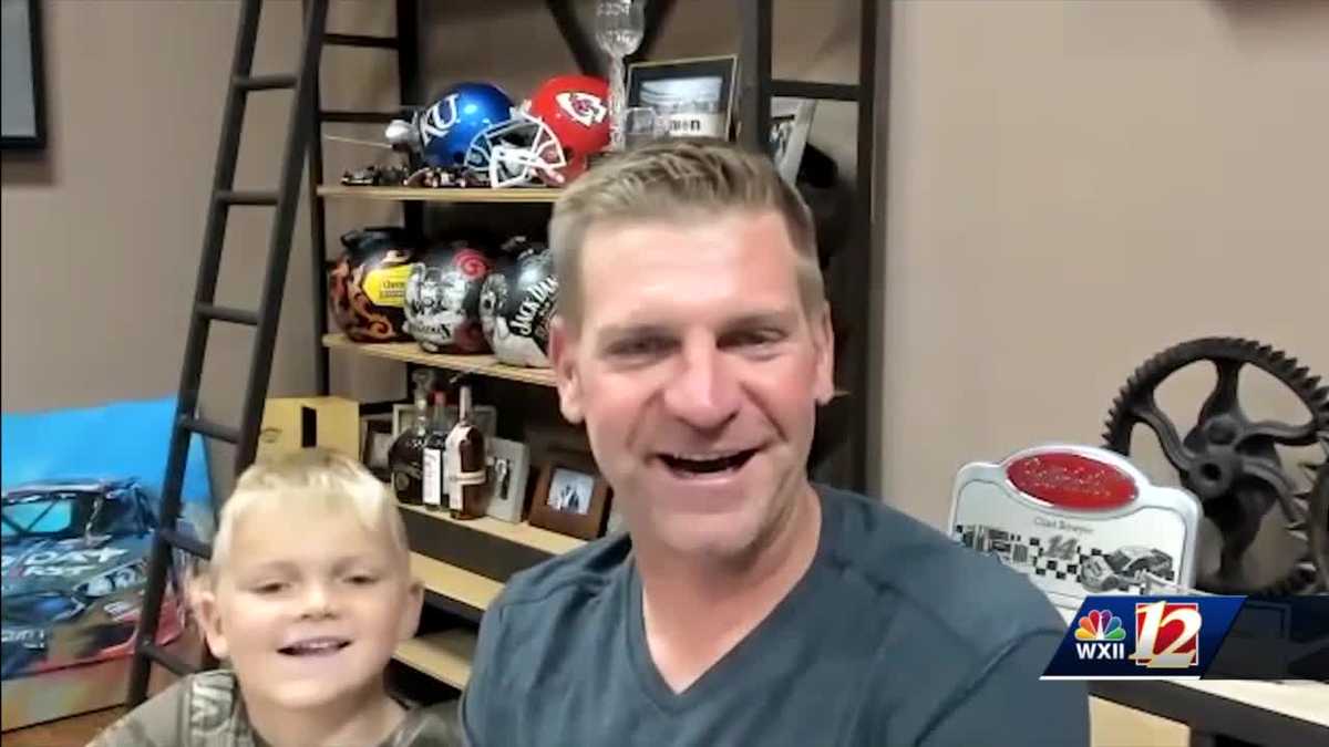 Clint Bowyer talks NASCAR's return, Kyle Larson & home schooling