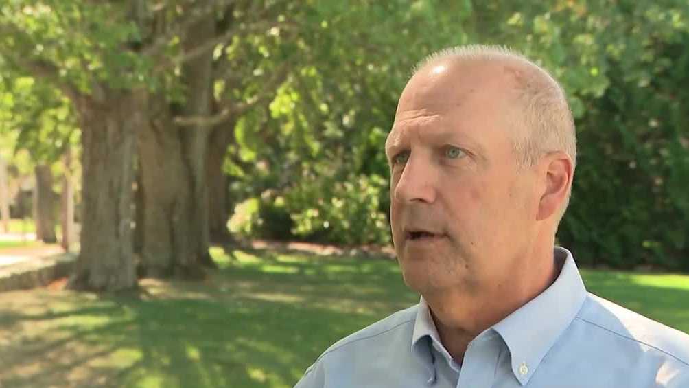 John E. Sununu seeks voter input on Gaza | CloseUp