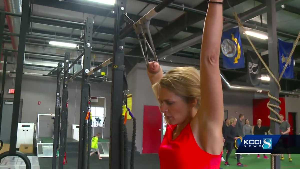 No excuses: CrossFitter with one arm knows no limits