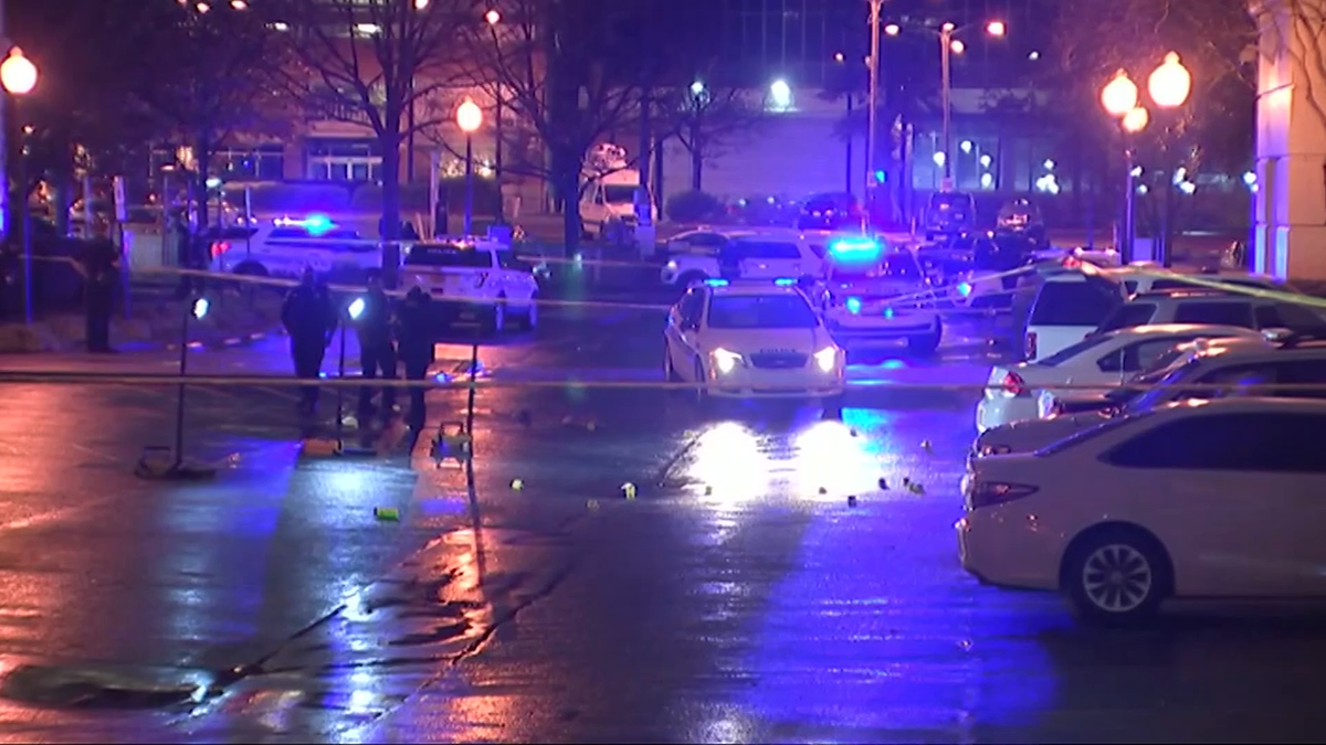 Homicide suspect shot, killed outside police headquarters