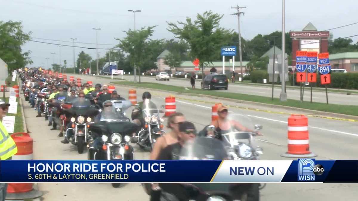 Bikers show support for law enforcement