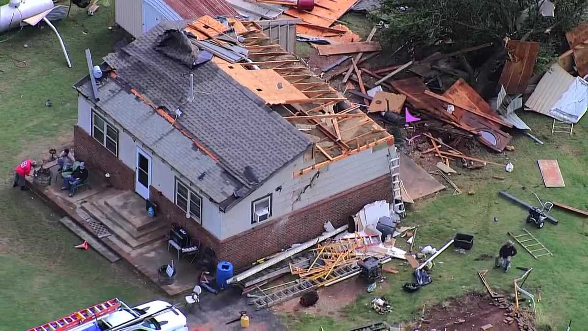 Lincoln County home damaged by early morning storms
