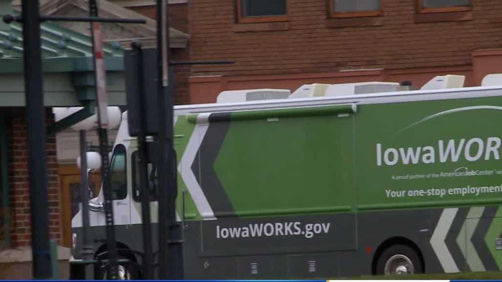 Perry Tyson plant closing: Iowa Works sends in mobile support