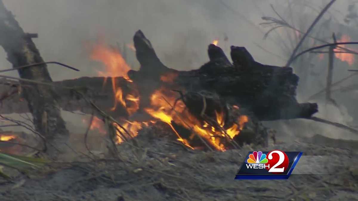 Crews consider West Melbourne fire contained