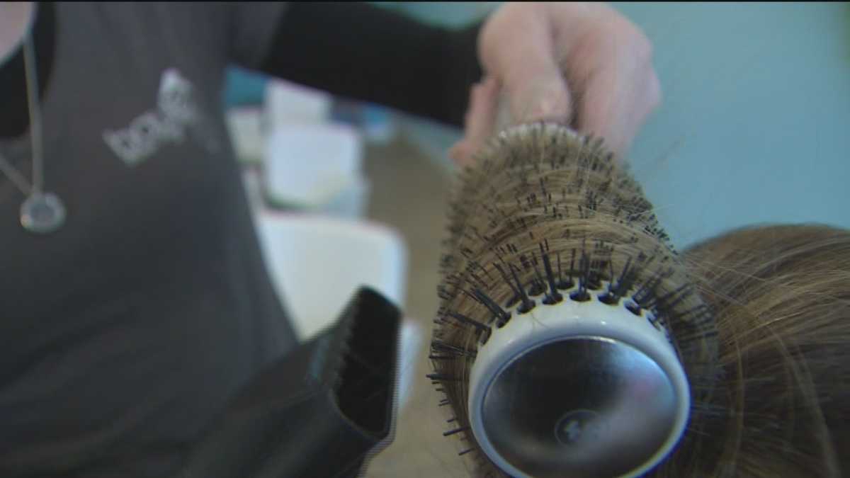 Women pampered at Towson blow dry bar
