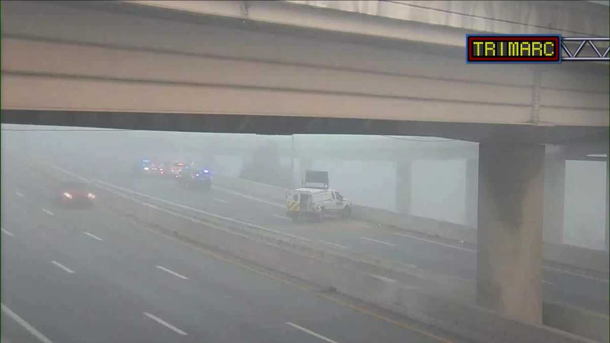 Freezing Fog Causes Issues On The Roads Around Louisville