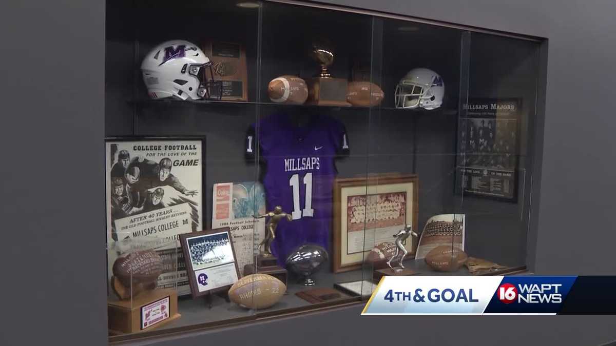 Millsaps football are turning things around