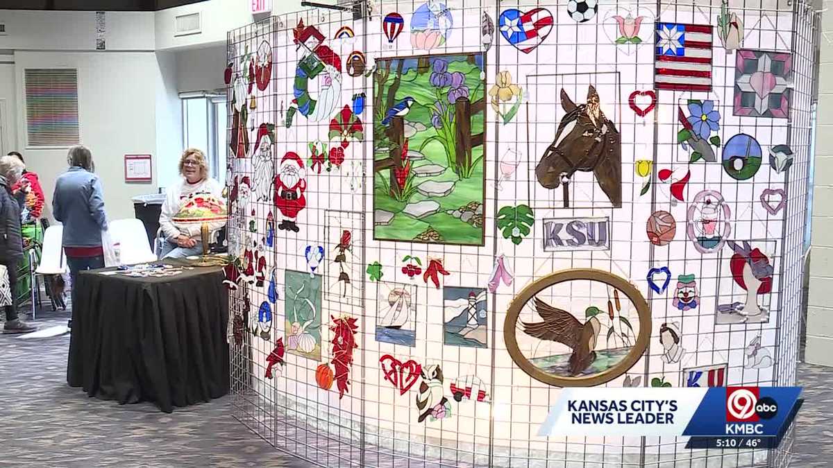 Lee's Summit craft show offers holiday shopping for a good cause