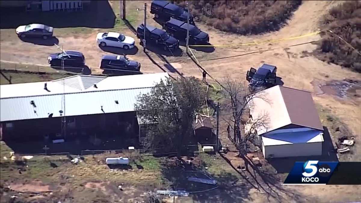 Execution Style Murder Leaves 4 Dead Suspect On Run In Oklahoma
