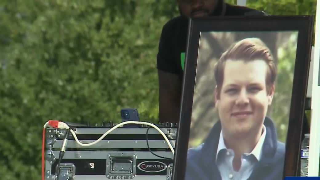 Inaugural 5k honors Louisville photographer Tyler Gerth 1-year after ...