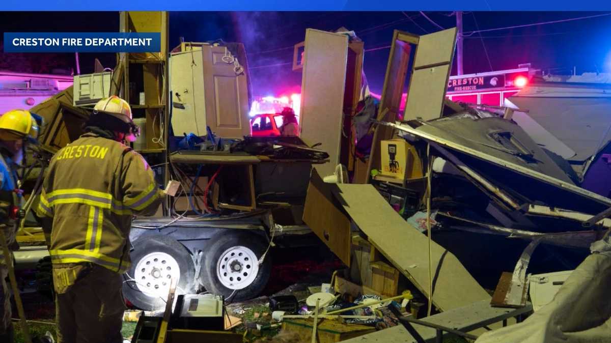 Iowa camper explosion injures one person