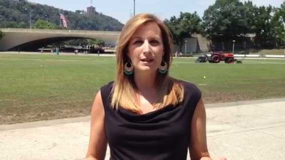 Shannon Perrine reports from Point State Park