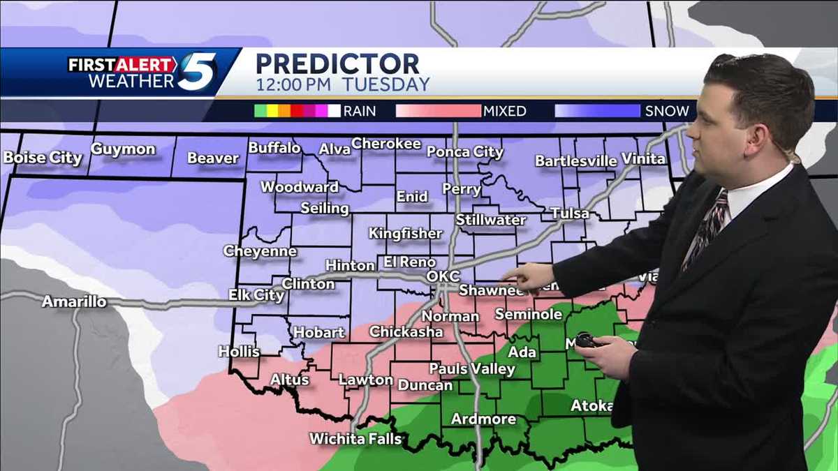 Winter Weather Timeline for Tuesday