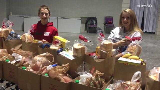 Easy Ways to Give Thanks by Giving Back