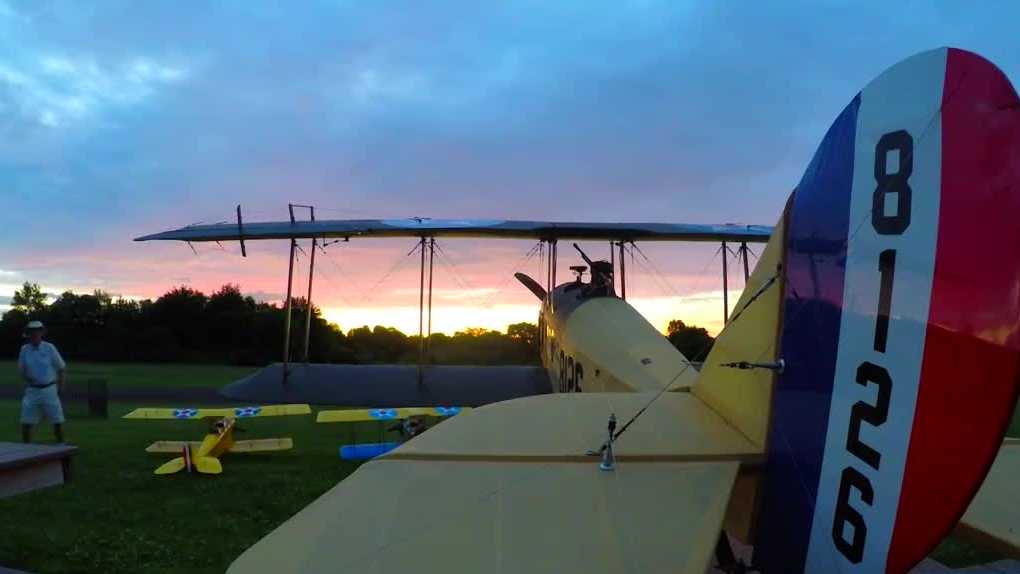 Louisville model airplane club takes hobby to new heights