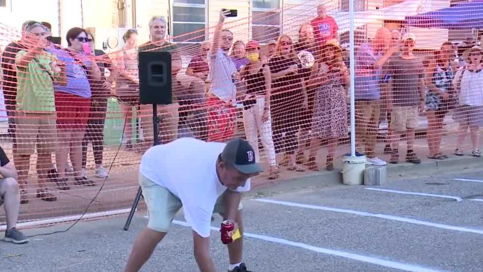 Guide to the 55th Dainty Festival, one of Louisville's zaniest traditions