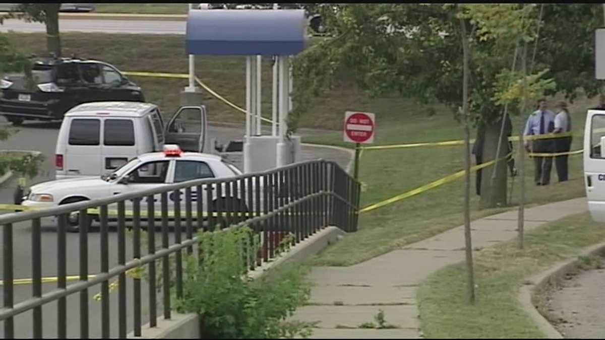 Cincinnati Police Investigate Fatal Shooting At Atm In Roselawn