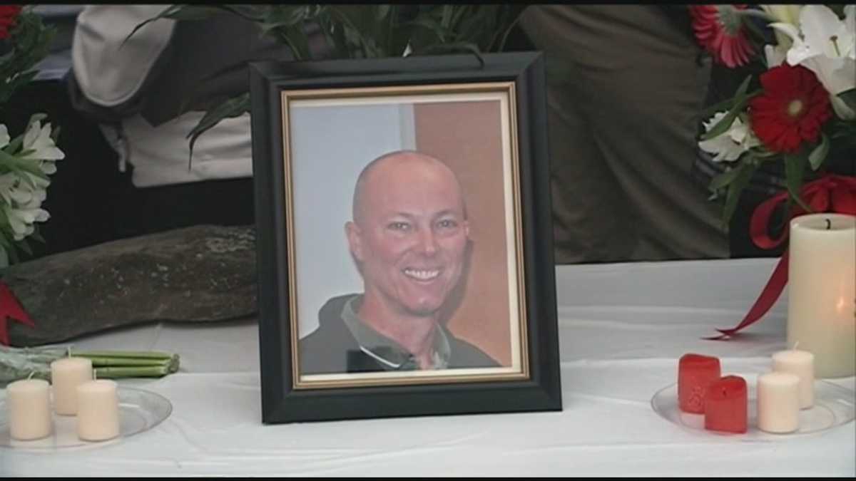 Vigil held for Officer Steve Arkell