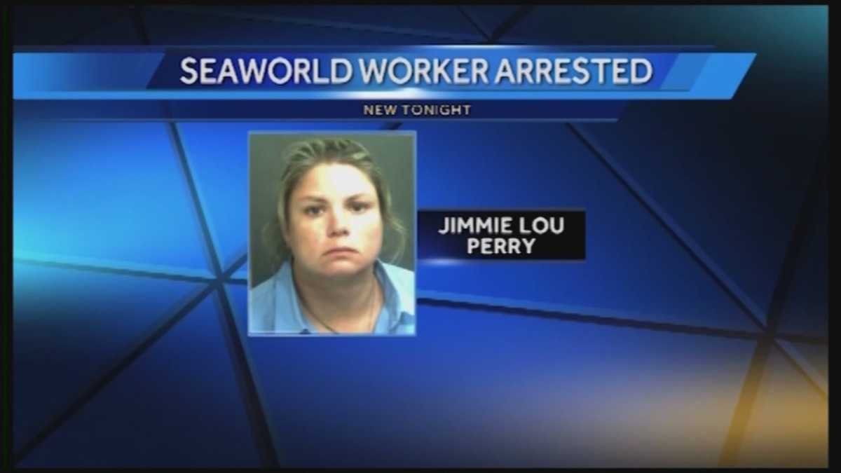 SeaWorld worker allegedly stole from park guests