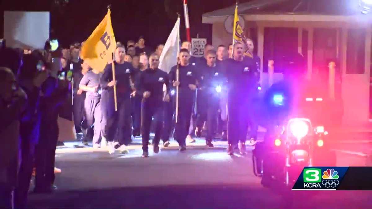 CHP cadets make run to California capitol to honor fallen officers