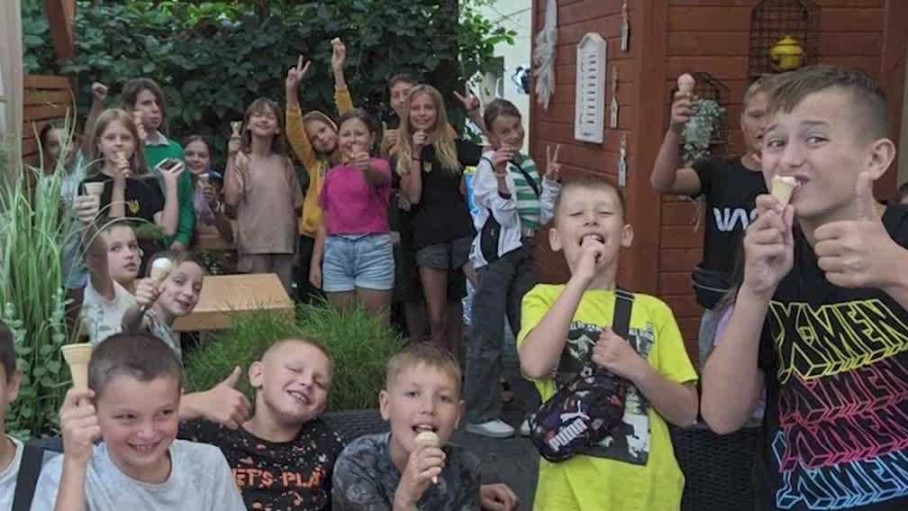 Retreat helps children who lost parents in war in Ukraine
