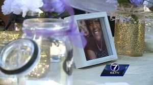 Hundreds gather to remember Janis Brown