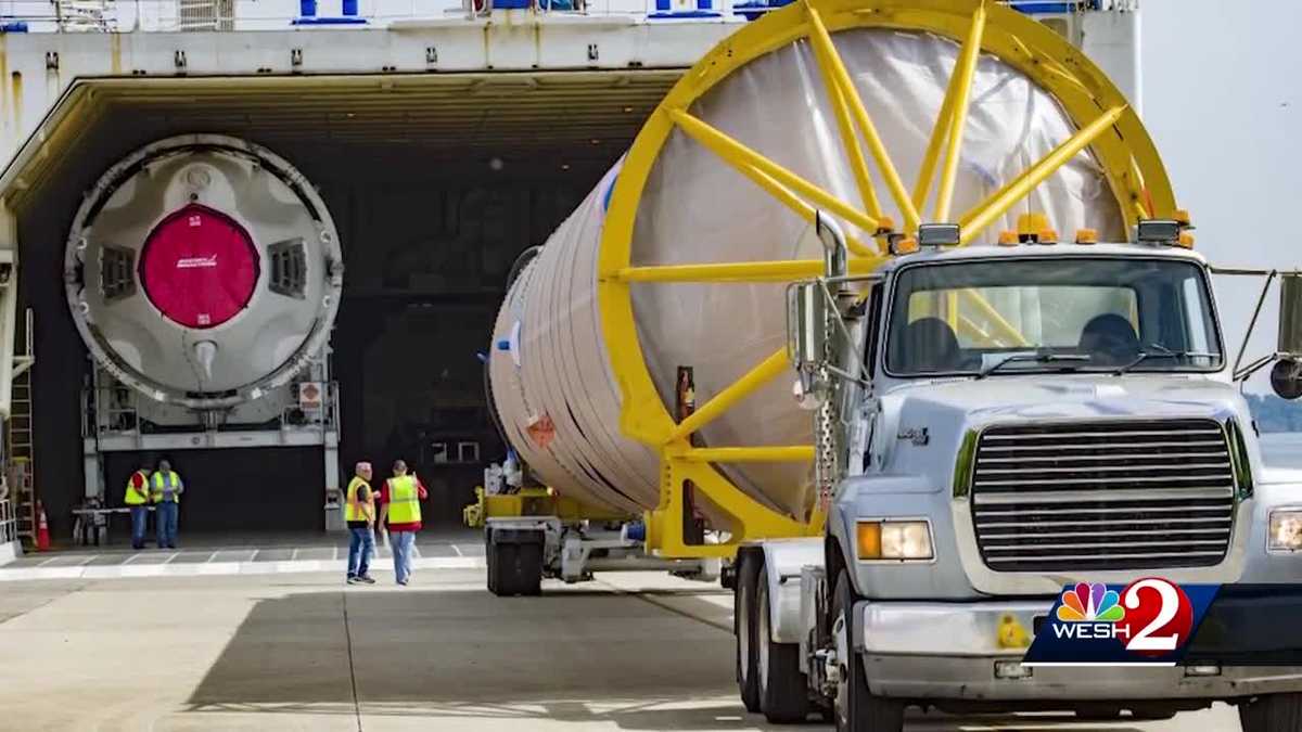 Boeing successfully tests crew-escape rockets for Starliner capsule