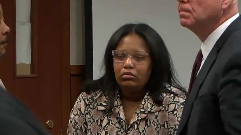 Louisville woman sentenced to 32 years in prison for deadly wrong-way crash Louisville woman sentenced to 32 years in prison for deadly wrong-way crash