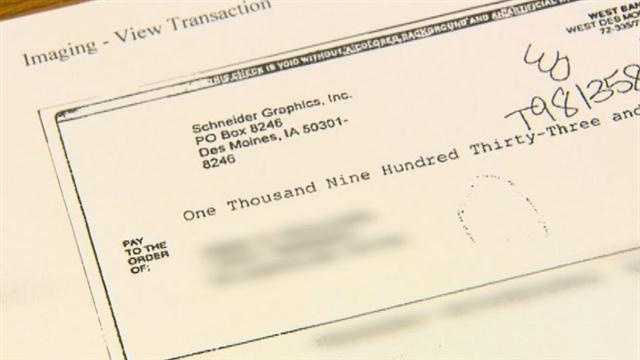 Thief grabs $100K in checks from mailbox