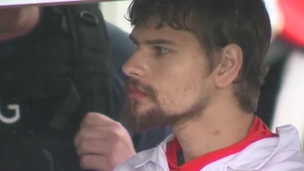 Report gives new details on Nathan Carman's death