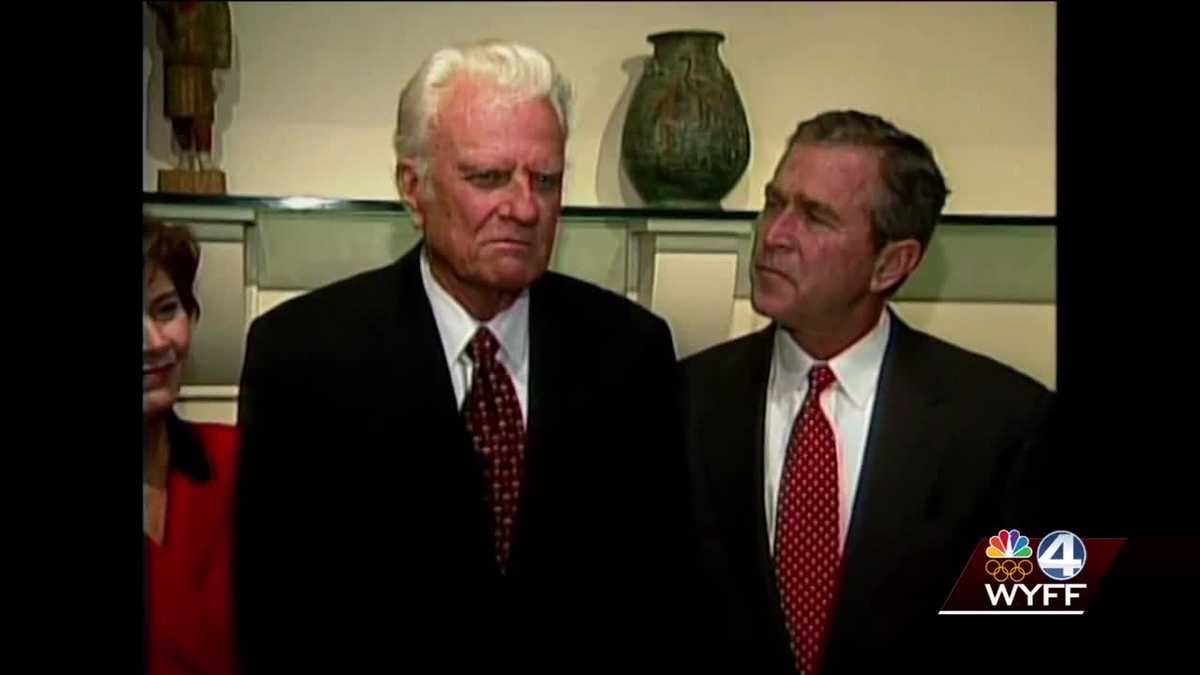 Lawmakers suggest having the Rev. Billy Graham ‘lay in honor’ at US Capitol