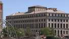 Des Moines' old federal courthouse going to auction